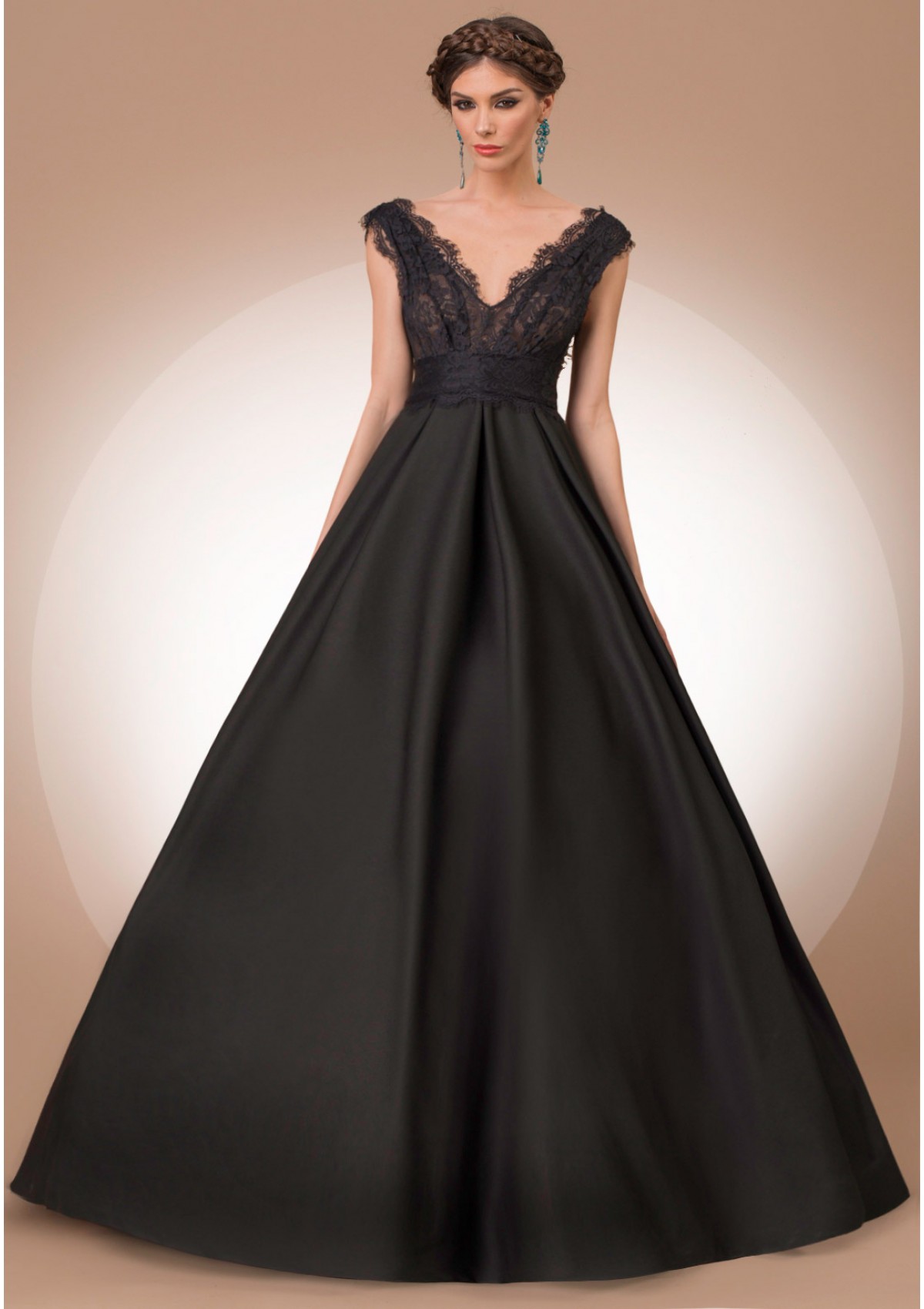 "My Secret" S/S 2016 Evening Collection by Bien Savvy